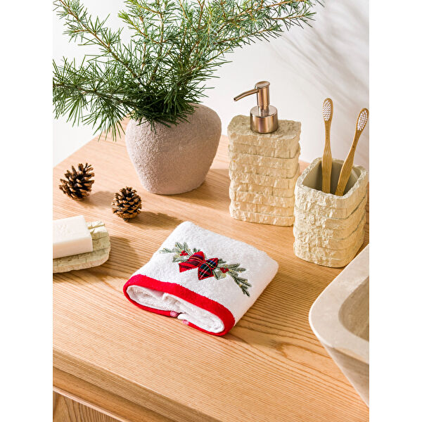 Pamuklu Nakışlı El Havlusu 30x50 Cm Pamuklu Nakışlı El Havlusu 30x50 Cm