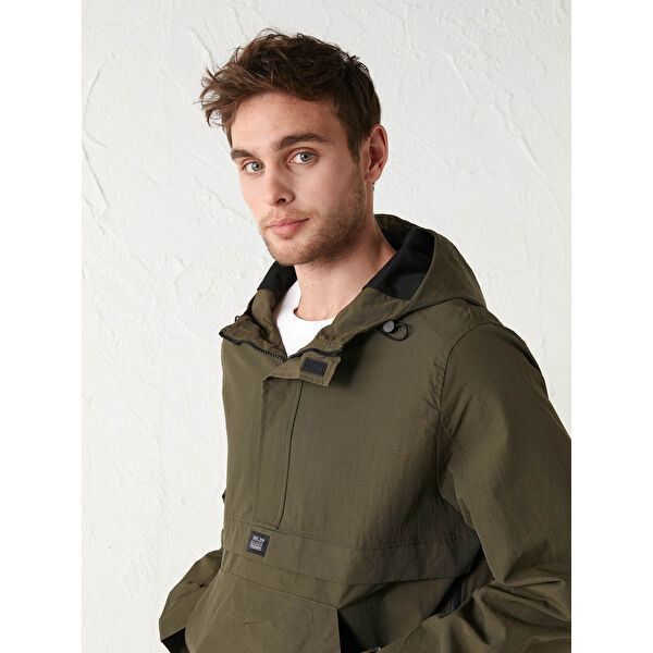 LCW CASUAL Slim Fit Kapüşonlu İnce Erkek Kanguru Mont