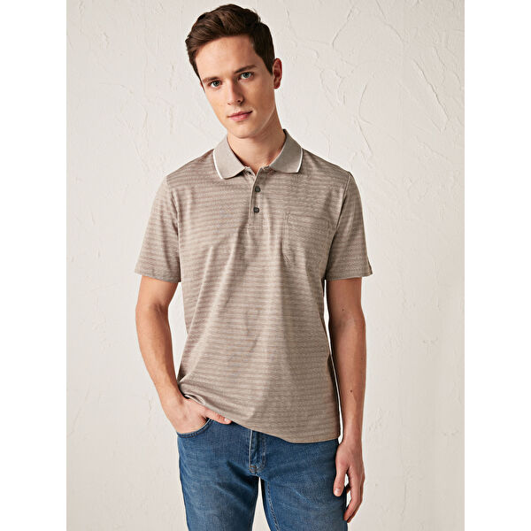 LCW CLASSIC Polo Yaka Kısa Kollu Pamuklu Erkek Tişört LCW CLASSIC Polo Yaka Kısa Kollu Pamuklu Erkek Tişört