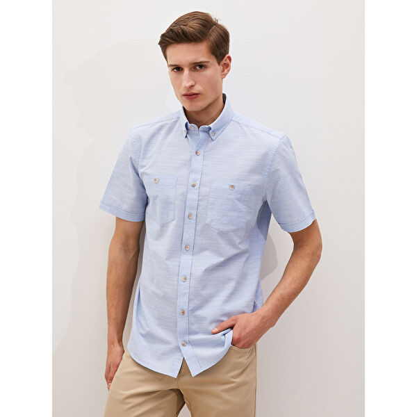 LCW BASIC Regular Fit Kısa Kollu Poplin Gömlek LCW BASIC Regular Fit Kısa Kollu Poplin Gömlek