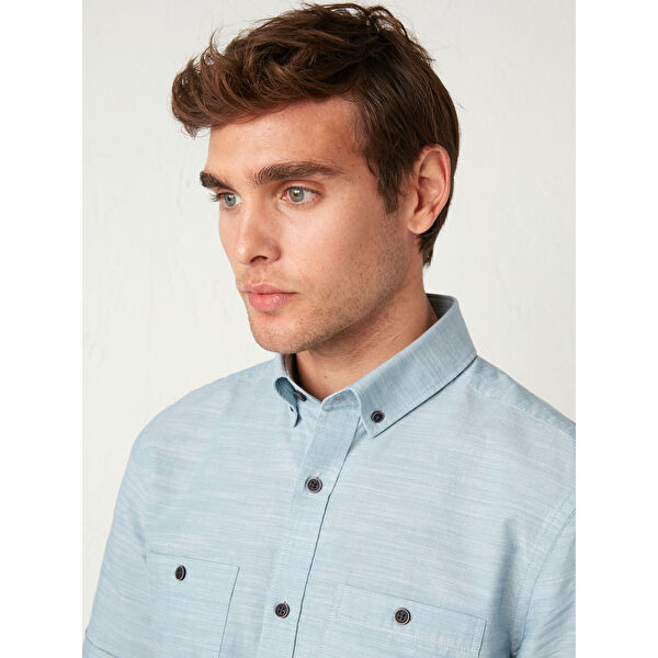 LCW BASIC Regular Fit Kısa Kollu Poplin Gömlek LCW BASIC Regular Fit Kısa Kollu Poplin Gömlek