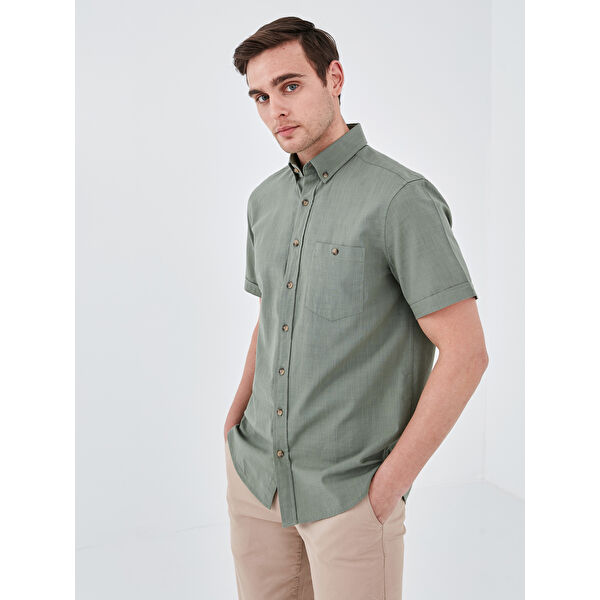 LCW BASIC Regular Fit Kısa Kollu Poplin Erkek Gömlek