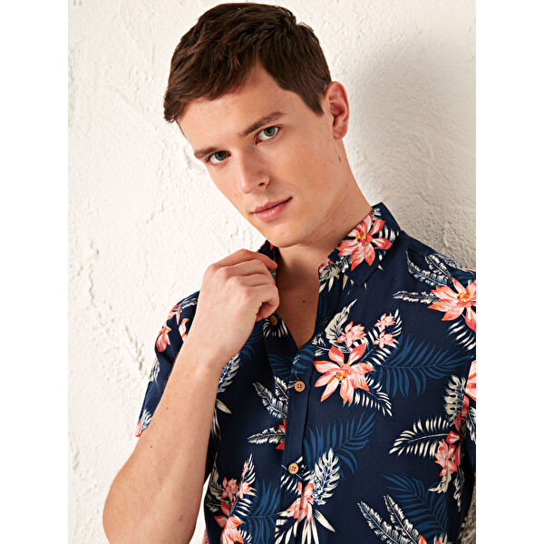 LCW CASUAL Ekstra Slim Fit Kısa Kollu Gömlek LCW CASUAL Ekstra Slim Fit Kısa Kollu Gömlek