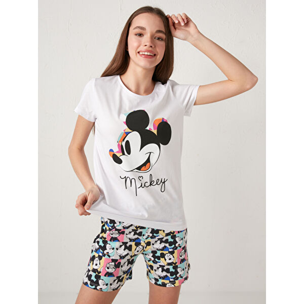LCW DREAM Bisiklet Yaka Mickey Mouse Baskılı Pamuklu Kadın Şortlu Pijama Takımı LCW DREAM Bisiklet Yaka Mickey Mouse Baskılı Pamuklu Kadın Şortlu Pijama Takımı