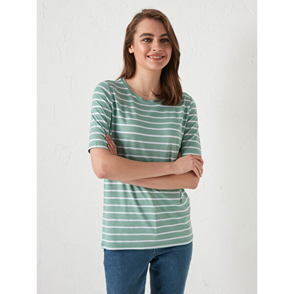 Bisiklet Yaka Çizgili Kısa Kollu Tişört