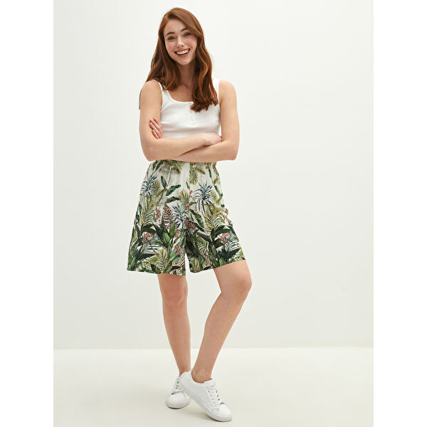 LCW BASIC Beli Lastikli Desenli Cep Detaylı Viskon Kadın Şort