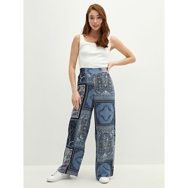 LCW BASIC Beli Lastikli Baskılı Viskon Kadın Pantolon LCW BASIC Beli Lastikli Baskılı Viskon Kadın Pantolon