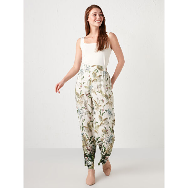 LCW BASIC Beli Lastikli Baskılı Viskon Kadın Pantolon LCW BASIC Beli Lastikli Baskılı Viskon Kadın Pantolon