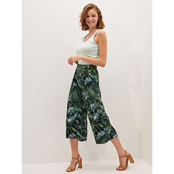 Beli Lastikli Baskılı Cep Detaylı Belmando Kumaş Kadın Capri