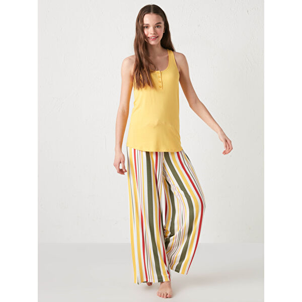 LCW DREAM Kalın Askılı Düğme Detaylı Viskon Kadın Pijama Takımı LCW DREAM Kalın Askılı Düğme Detaylı Viskon Kadın Pijama Takımı