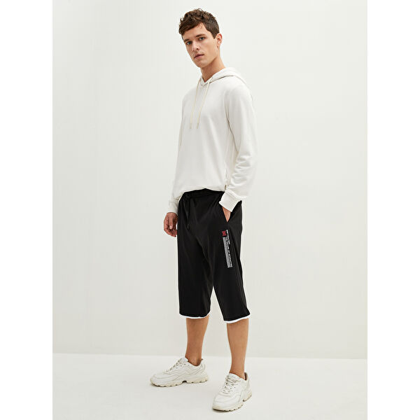 LCW CASUAL Standart Kalıp Baskılı Erkek Bermuda Şort LCW CASUAL Standart Kalıp Baskılı Erkek Bermuda Şort