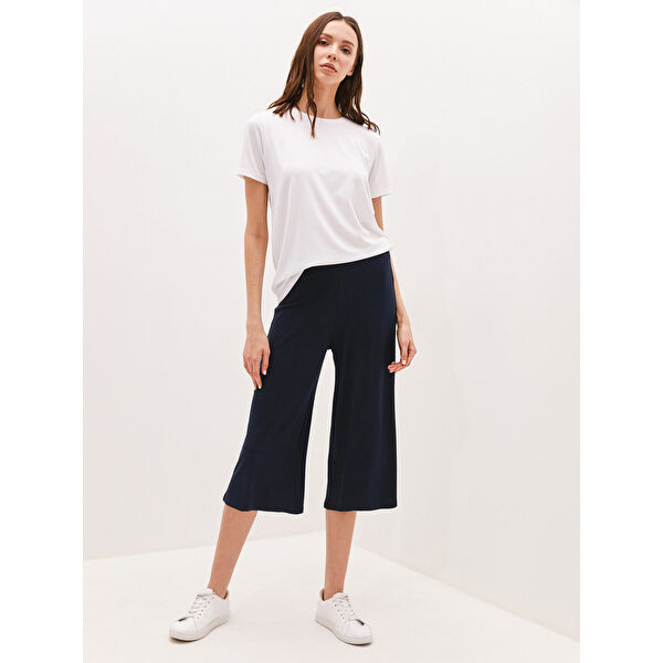 Beli Lastikli Düz Kadın Capri