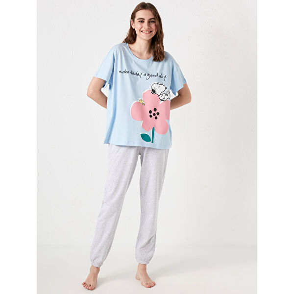 LCW DREAM Bisiklet Yaka Snoopy Baskılı Kısa Kollu Kadın Pijama Takımı LCW DREAM Bisiklet Yaka Snoopy Baskılı Kısa Kollu Kadın Pijama Takımı