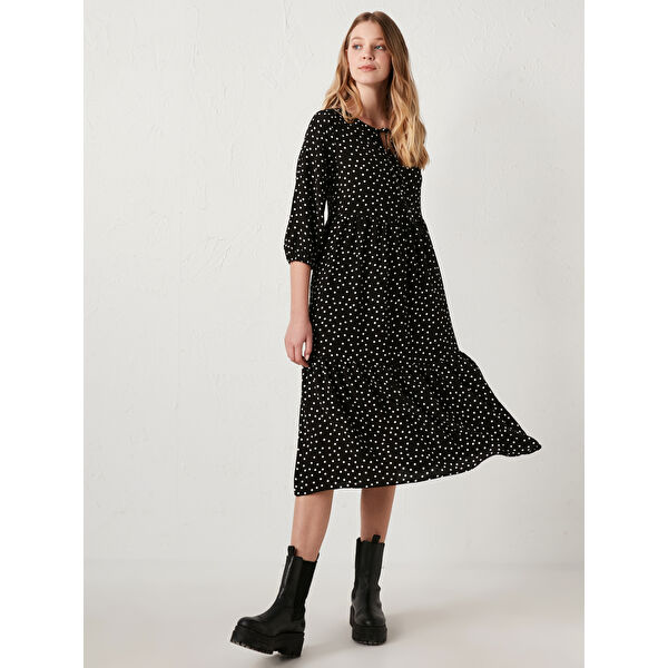 LCW CASUAL Yakası Bağlama Detaylı Puantiyeli Elbise LCW CASUAL Yakası Bağlama Detaylı Puantiyeli Elbise