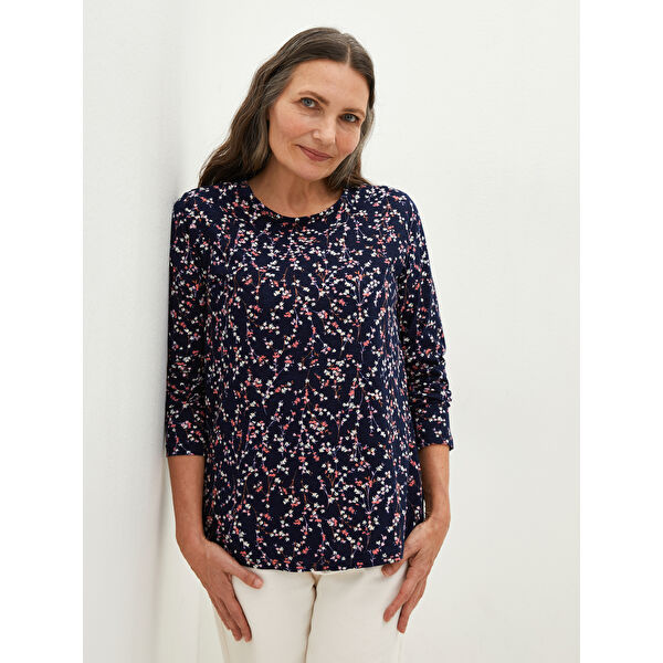 LCW GRACE Bisiklet Yaka Çiçek Baskılı Uzun Kollu Kadın Tişört LCW GRACE Bisiklet Yaka Çiçek Baskılı Uzun Kollu Kadın Tişört