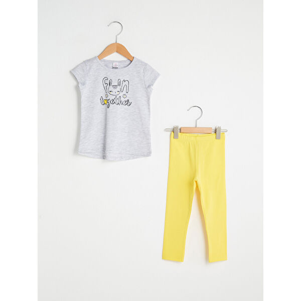 Bisiklet Yaka Kısa Kollu Baskılı Kız Bebek Tişört ve Uzun Tayt 2'li Takım Bisiklet Yaka Kısa Kollu Baskılı Kız Bebek Tişört ve Uzun Tayt 2'li Takım