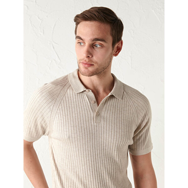 LCW VISION Polo Yaka Kısa Kollu İnce Erkek Triko Kazak LCW VISION Polo Yaka Kısa Kollu İnce Erkek Triko Kazak