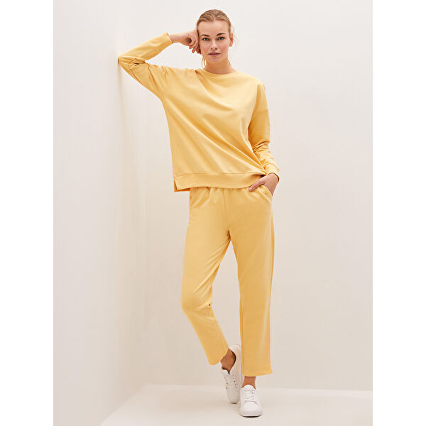 LCW BASIC Bisiklet Yaka Basic Uzun Kollu Pamuklu Kadın Sweatshirt LCW BASIC Bisiklet Yaka Basic Uzun Kollu Pamuklu Kadın Sweatshirt