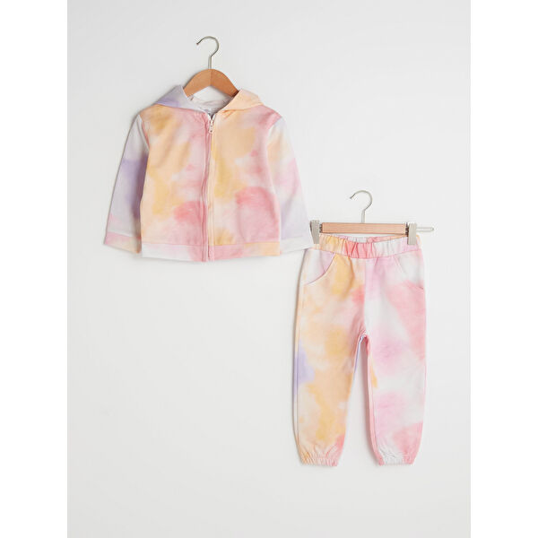 Kapüşonlu Uzun Kollu Batik Desenli Kız Bebek Fermuarlı Sweatshirt ve Jogger Pantolon 2'li Takım Kapüşonlu Uzun Kollu Batik Desenli Kız Bebek Fermuarlı Sweatshirt ve Jogger Pantolon 2'li Takım