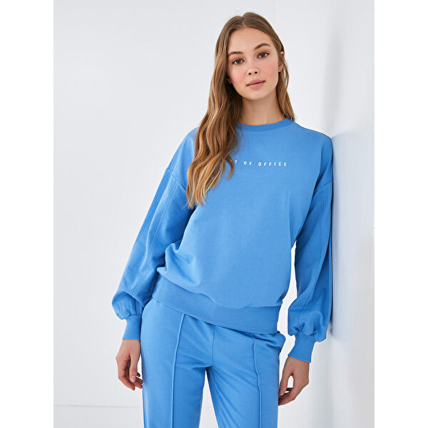 LCW CASUAL Bisiklet Yaka Slogan Baskılı Uzun Kollu Kadın Sweatshirt