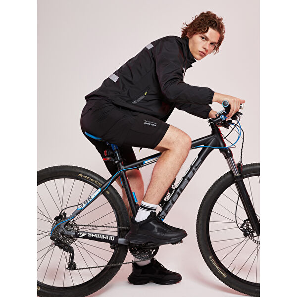 Outdoor Standart Kalıp Erkek Taytlı Şort