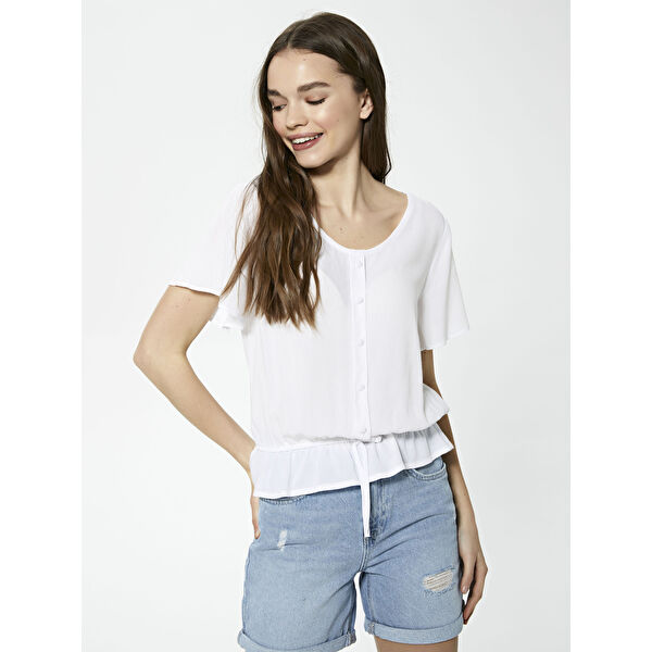 LCW CASUAL Bisiklet Yaka Beli Bağlama Detaylı Kısa Kollu Krinkle Kumaş Kadın Bluz