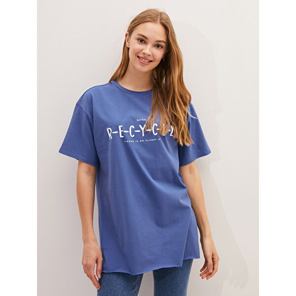 LCW CASUAL Bisiklet Yaka Slogan Baskılı Kısa Kollu Pamuklu Kadın Tişört