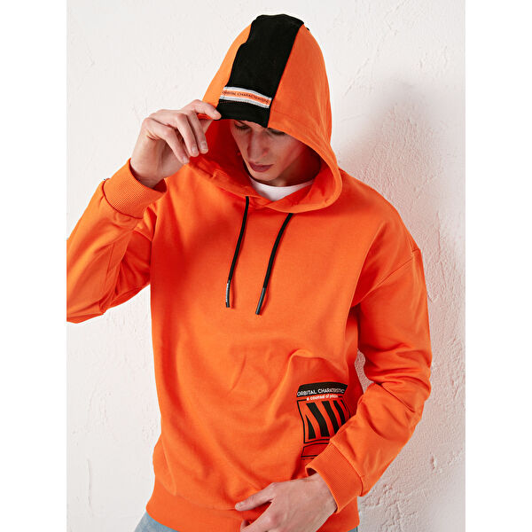 LCW CASUAL Kapüşonlu Uzun Kollu Baskılı Kalın Erkek Sweatshirt LCW CASUAL Kapüşonlu Uzun Kollu Baskılı Kalın Erkek Sweatshirt