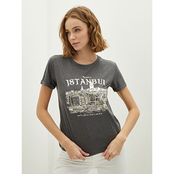 LCW CASUAL Bisiklet Yaka İstanbul Baskılı Kısa Kollu Kadın Tişört