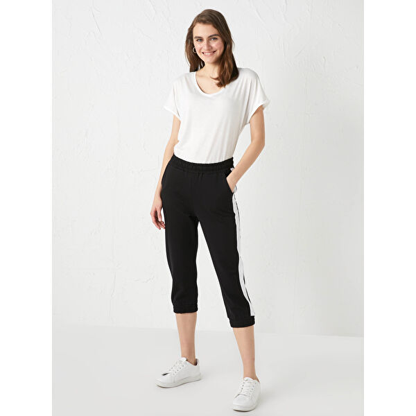 LCW BASIC Beli Lastikli Cep Detaylı Şerit Detaylı Capri LCW BASIC Beli Lastikli Cep Detaylı Şerit Detaylı Capri