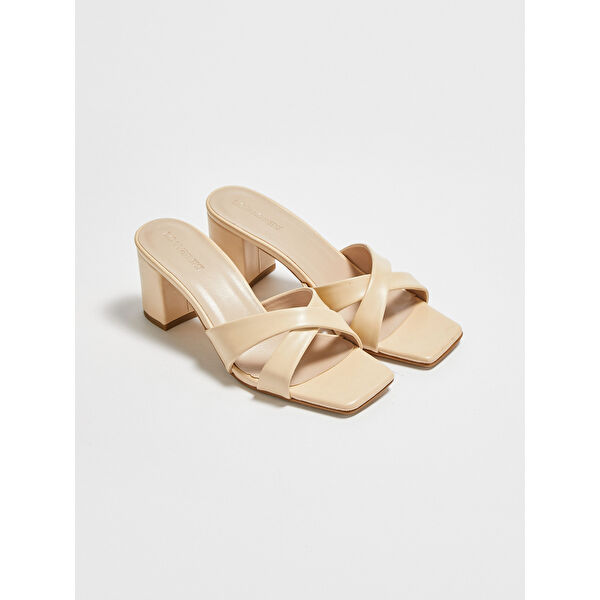 Deri Görünümlü Çapraz Bantlı Kadın Topuklu Terlik