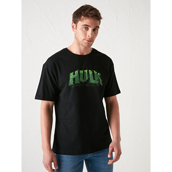 LCW CASUAL Bisiklet Yaka Kısa Kollu Avengers Baskılı Penye Erkek Tişört