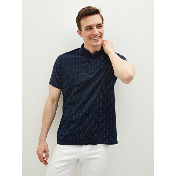 LCW CLASSIC Hakim Yaka Kısa Kollu Desenli Erkek Tişört LCW CLASSIC Hakim Yaka Kısa Kollu Desenli Erkek Tişört