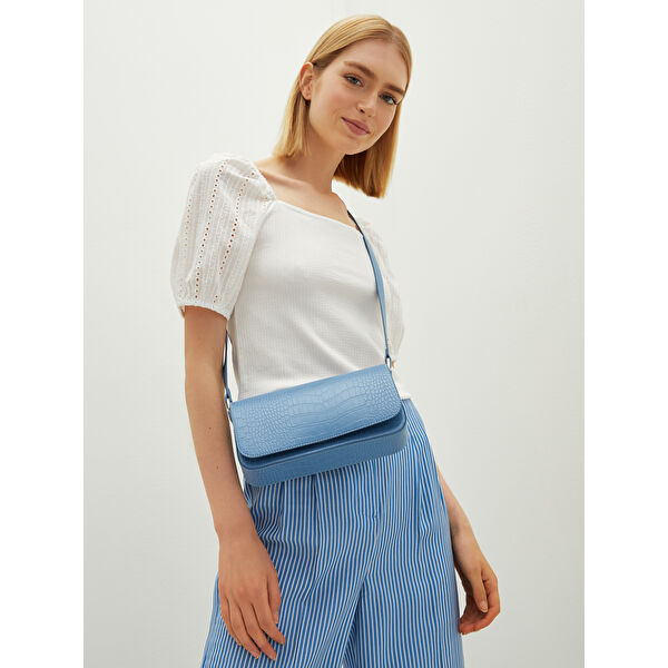 Deri Görünümlü Kadın Baget Çanta