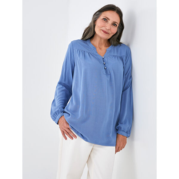 LCW GRACE Kaçık Yaka Düğme Detaylı Uzun Kollu Viskon Kadın Bluz