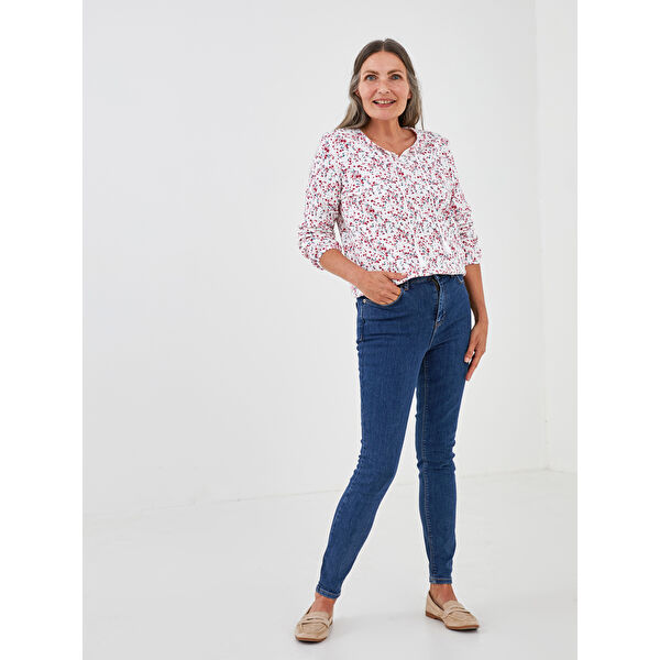 LCW GRACE Bağlamalı Yaka Çiçek Baskılı Uzun Kollu Kadın Bluz LCW GRACE Bağlamalı Yaka Çiçek Baskılı Uzun Kollu Kadın Bluz
