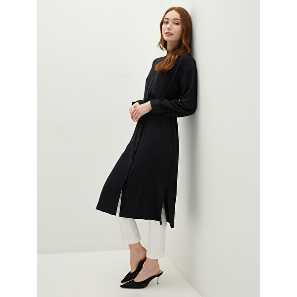 MODEST Hakim Yaka Beli Bağlama Detaylı Uzun Kollu Medine İpeği Kumaş Oversize Kadın Tunik MODEST Hakim Yaka Beli Bağlama Detaylı Uzun Kollu Medine İpeği Kumaş Oversize Kadın Tunik