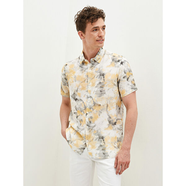 LCW CASUAL Regular Fit Kısa Kollu Desenli Viskon Erkek Gömlek LCW CASUAL Regular Fit Kısa Kollu Desenli Viskon Erkek Gömlek