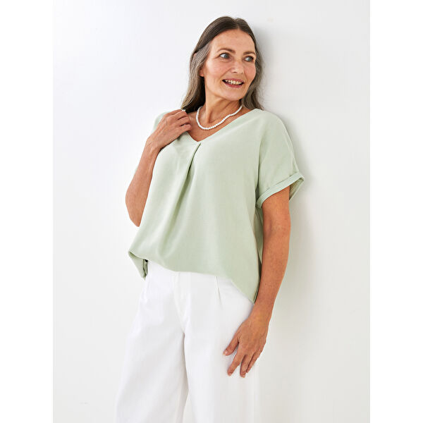 LCW GRACE V Yaka Düz Kısa Kollu Keten Kadın Bluz