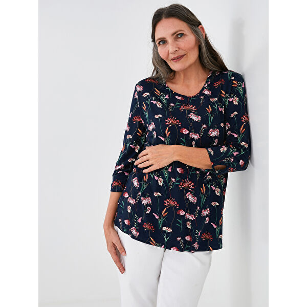 LCW GRACE Bisiklet Yaka Çiçek Baskılı Kadın Tişört