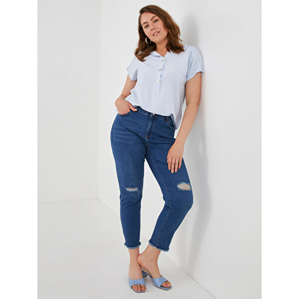 LCW CLASSIC Kaçık Yaka Düğme Detaylı Kısa Kollu Kadın Bluz LCW CLASSIC Kaçık Yaka Düğme Detaylı Kısa Kollu Kadın Bluz