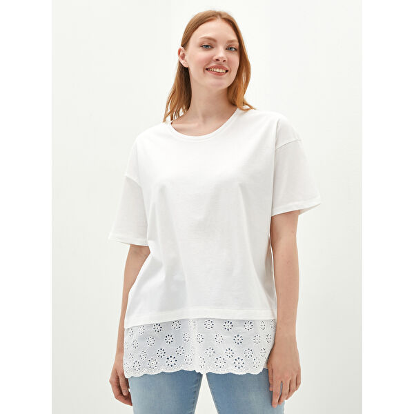LCW CLASSIC Bisiklet Yaka Dantel Detaylı Kısa Kollu Pamuklu Kadın Tişört LCW CLASSIC Bisiklet Yaka Dantel Detaylı Kısa Kollu Pamuklu Kadın Tişört