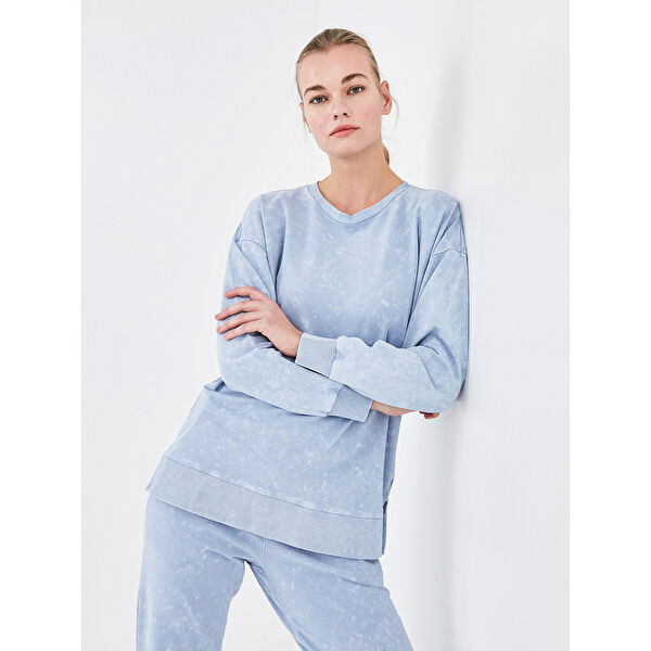 LCW CLASSIC Bisiklet Yaka Batik Desenli Uzun Kollu Kadın Sweatshirt