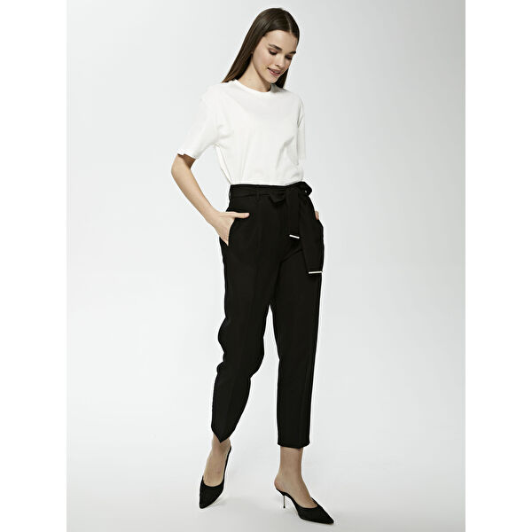 LCW VISION Yüksek Bel Slim Fit Kemer Detaylı Tencel Kumaş Kadın Pantolon LCW VISION Yüksek Bel Slim Fit Kemer Detaylı Tencel Kumaş Kadın Pantolon