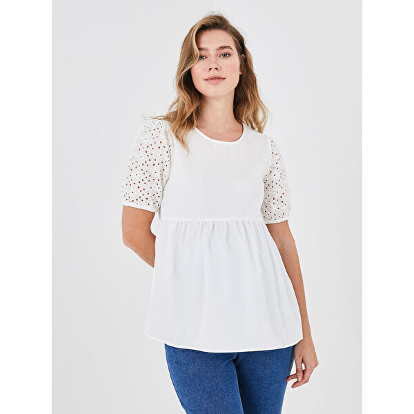 Bisiklet Yaka Nakış Detaylı Kısa Kollu Poplin Hamile Bluz Bisiklet Yaka Nakış Detaylı Kısa Kollu Poplin Hamile Bluz