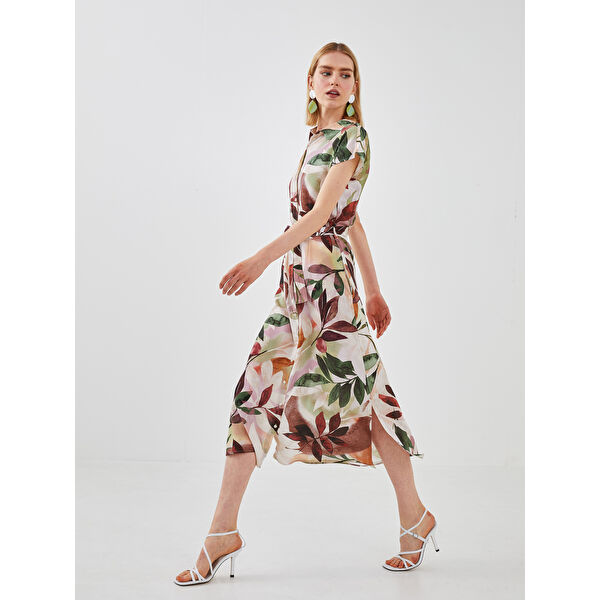 LCW CLASSIC Gömlek Yaka Desenli Kısa Kollu Beli Kuşaklı Viskon Kadın Elbise