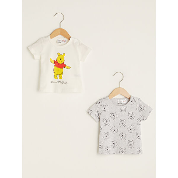 Bisiklet Yaka Kısa Kollu Winnie the Pooh Baskılı Pamuklu Erkek Bebek Tişört 2'li Bisiklet Yaka Kısa Kollu Winnie the Pooh Baskılı Pamuklu Erkek Bebek Tişört 2'li