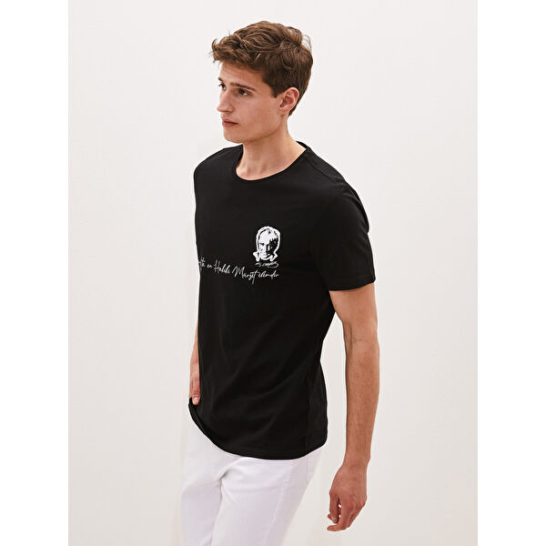 LCW CASUAL Bisiklet Yaka Kısa Kollu Atatürk Baskılı Penye Erkek Tişört