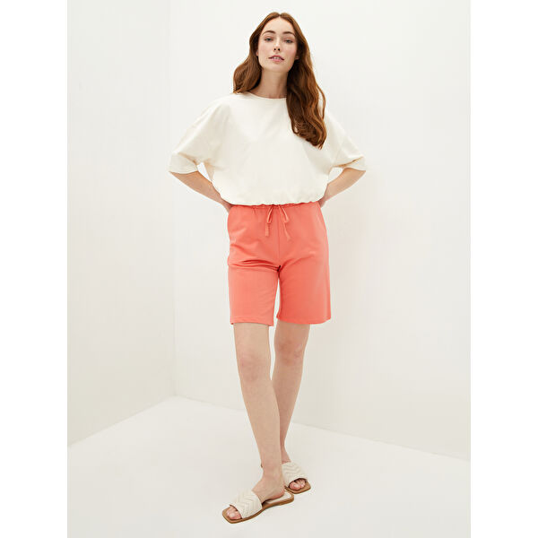 LCW BASIC Beli Lastikli Düz Cep Detaylı Pamuklu Kadın Bermuda Şort LCW BASIC Beli Lastikli Düz Cep Detaylı Pamuklu Kadın Bermuda Şort
