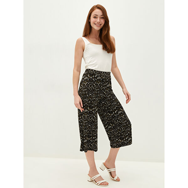 LCW BASIC Beli Lastikli Baskılı Viskon Kadın Capri LCW BASIC Beli Lastikli Baskılı Viskon Kadın Capri